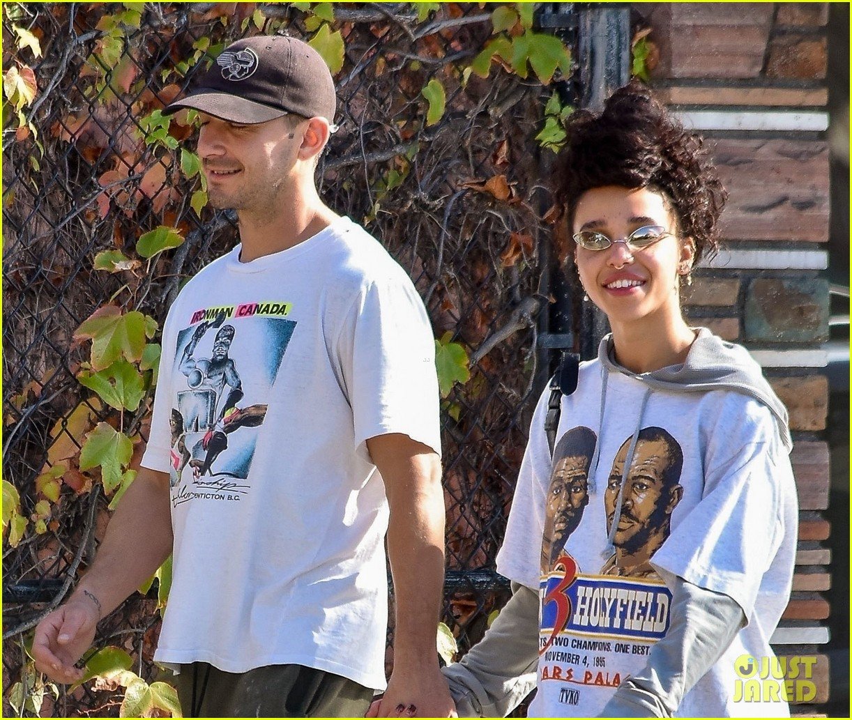 Shia LaBeouf Plants Kiss on FKA twigs During Their Romantic Outing ...