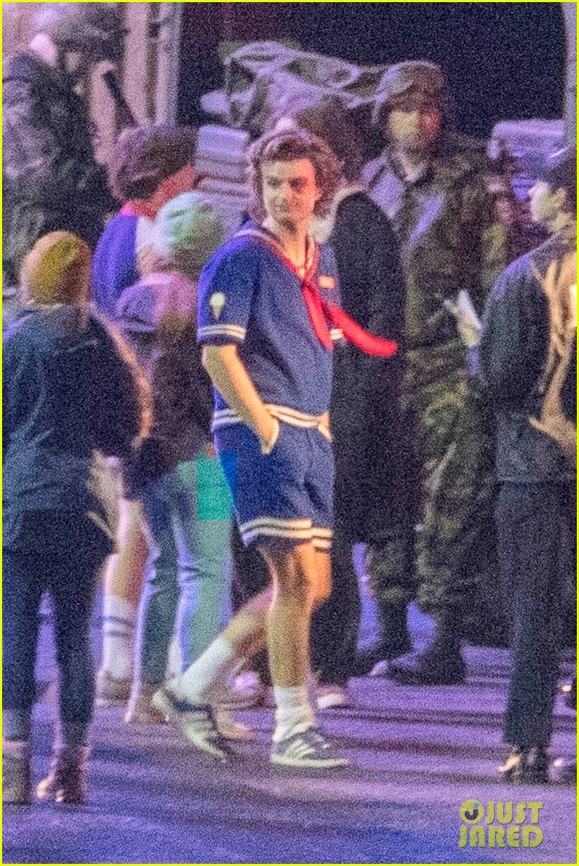 'Stranger Things' Cast Wraps Filming on Epic Season 3 Finale!: Photo ...