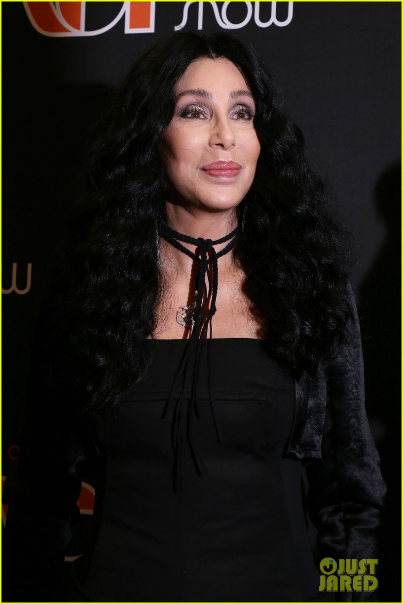 Cher Joins 'The Cher Show' Cast On Stage During Opening Night - Watch ...