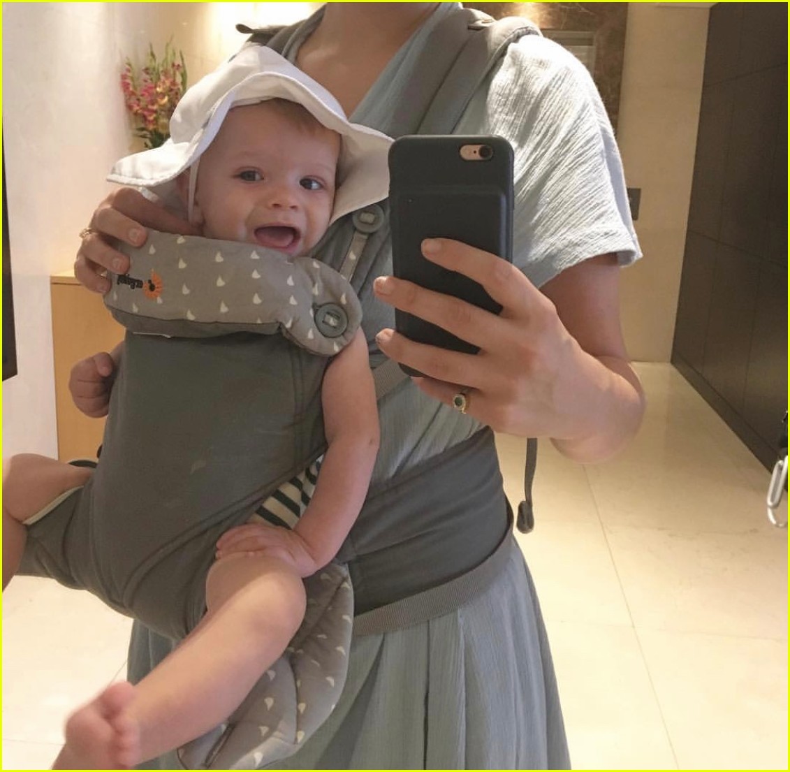 Boyd Holbrook & Wife Tatiana Celebrate First Christmas with Son Day ...