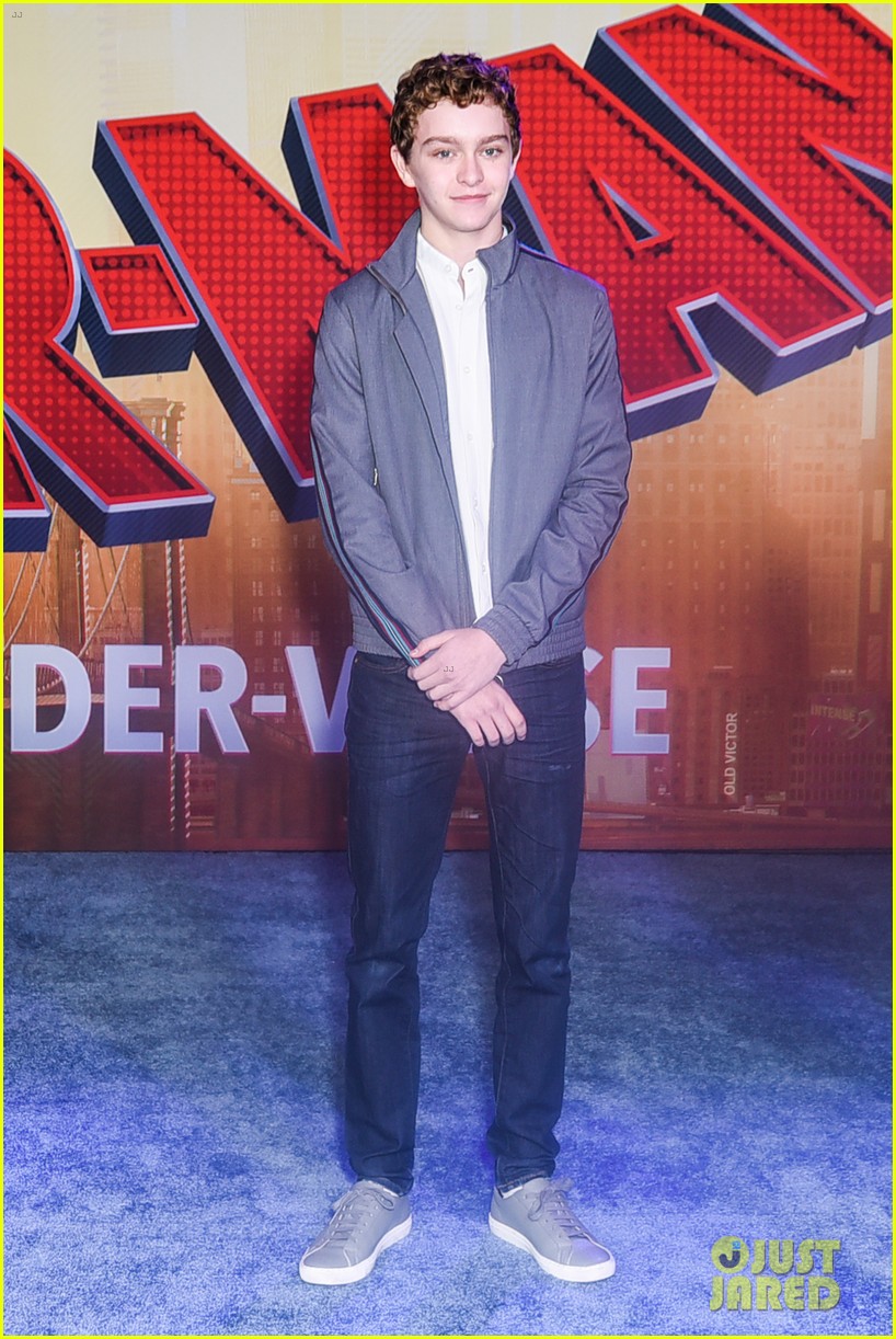 Jake Johnson, Shameik Moore & Kimiko Glenn Sling Webs at 'Spider-Man ...