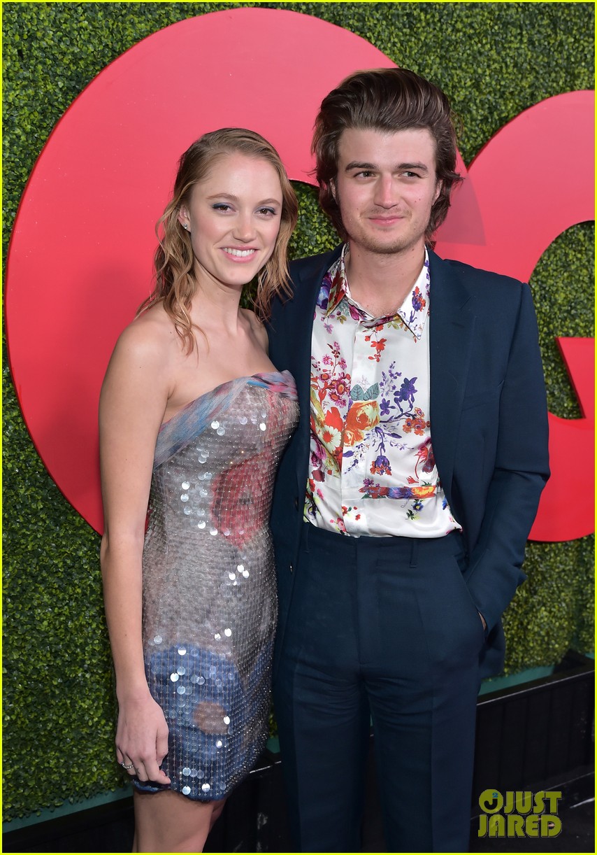 Cole Sprouse Joins His 'Riverdale' Co-Stars at GQ Men of the Year Party ...