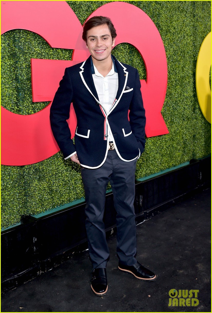 Cole Sprouse Joins His 'Riverdale' Co-Stars at GQ Men of the Year Party ...