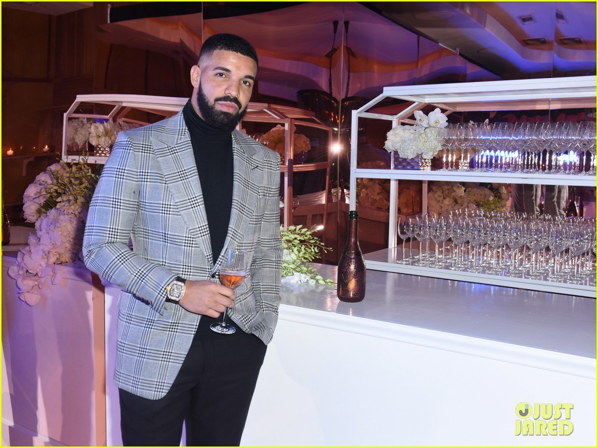 Drake Hosts Star-Studded NYE Party to Debut New Champagne: Photo ...