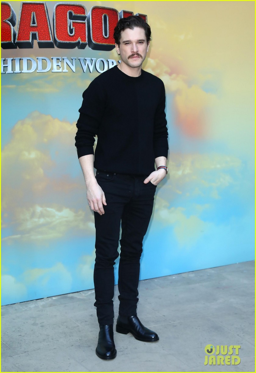 Kit Harington Kicks Off 'How To Train Your Dragon: The Hidden World ...