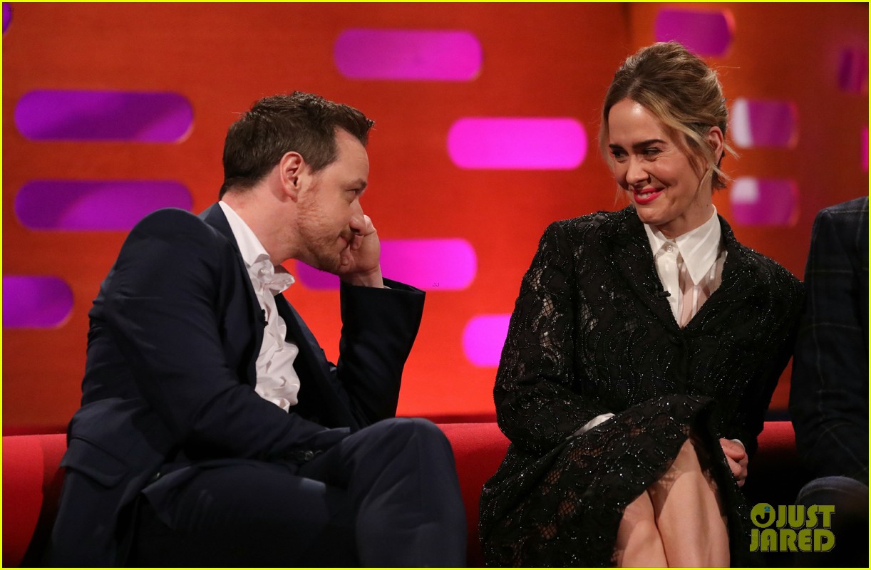 Sarah Paulson Said Yes to 'Glass' Role Without Looking at The Script ...