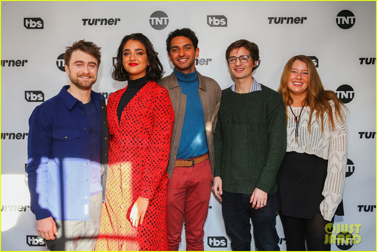 Daniel Radcliffe Calls Out Tom Brady: 'Take that MAGA Hat Out Your ...