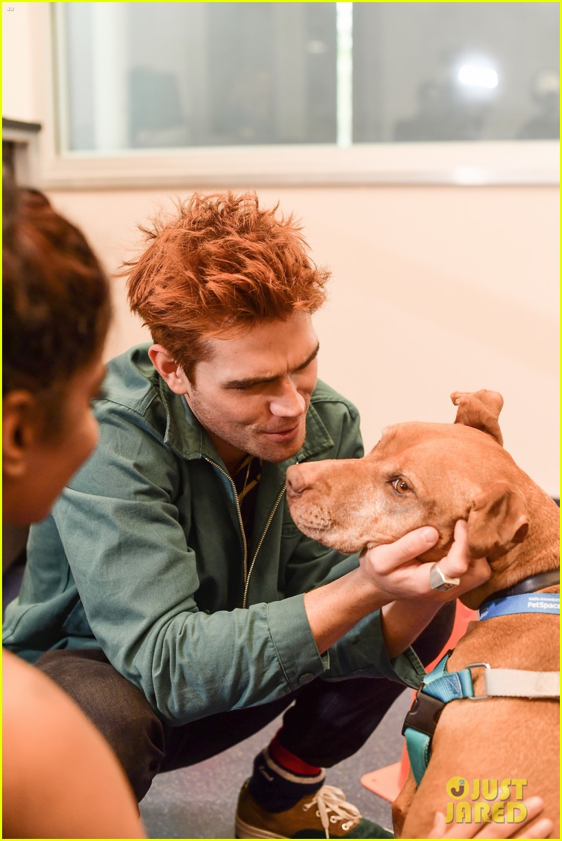 KJ Apa Poses with Cute Dogs While Volunteering with ASPCA: Photo ...