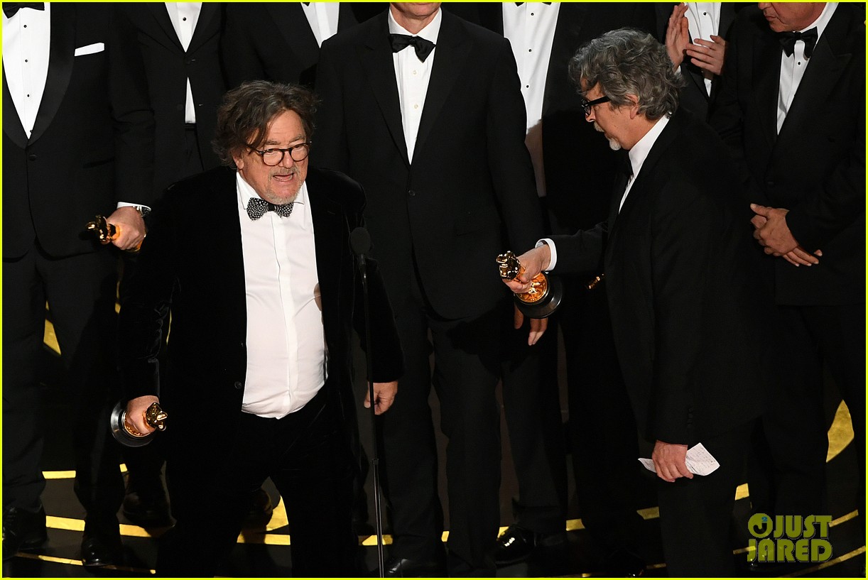 'Green Book' Wins Best Picture at Oscars 2019!: Photo 4246141 | Oscars ...