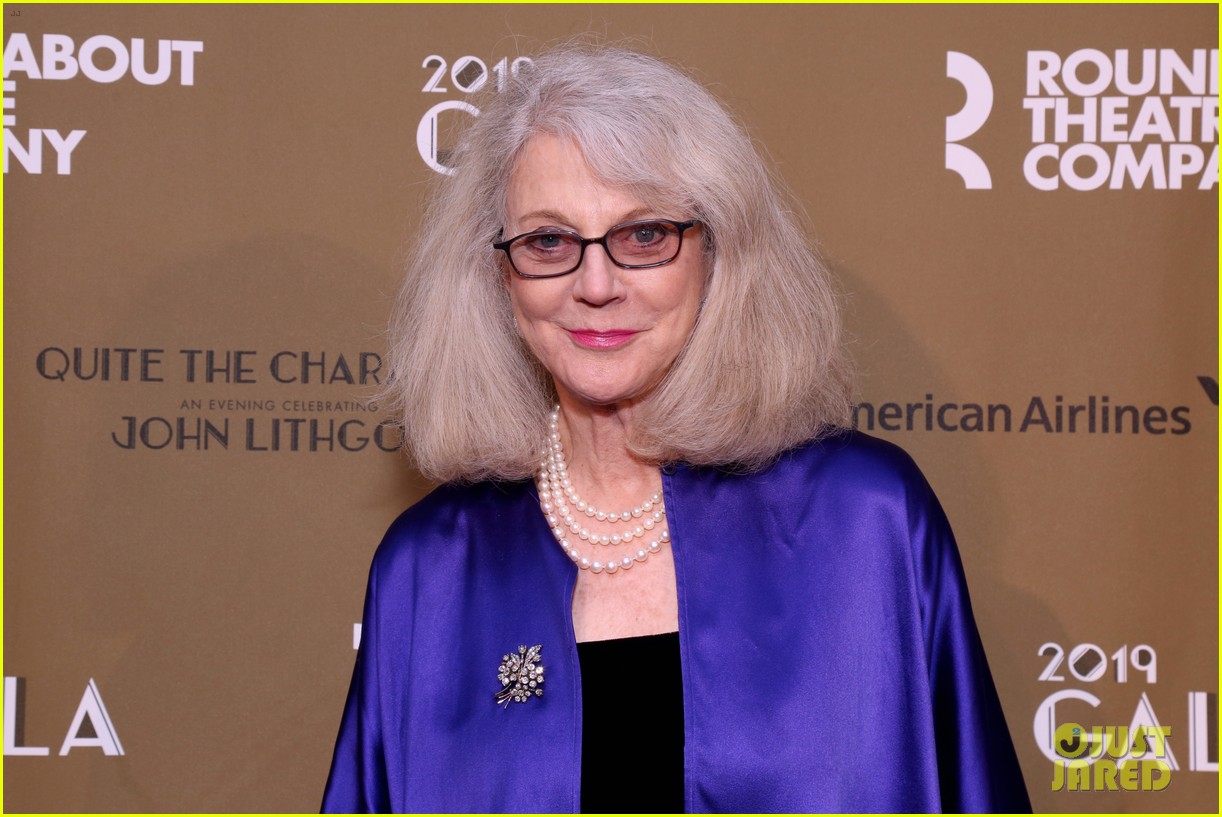 Rachel Brosnahan & Jason Ralph Couple Up at Roundabout Gala Honoring ...
