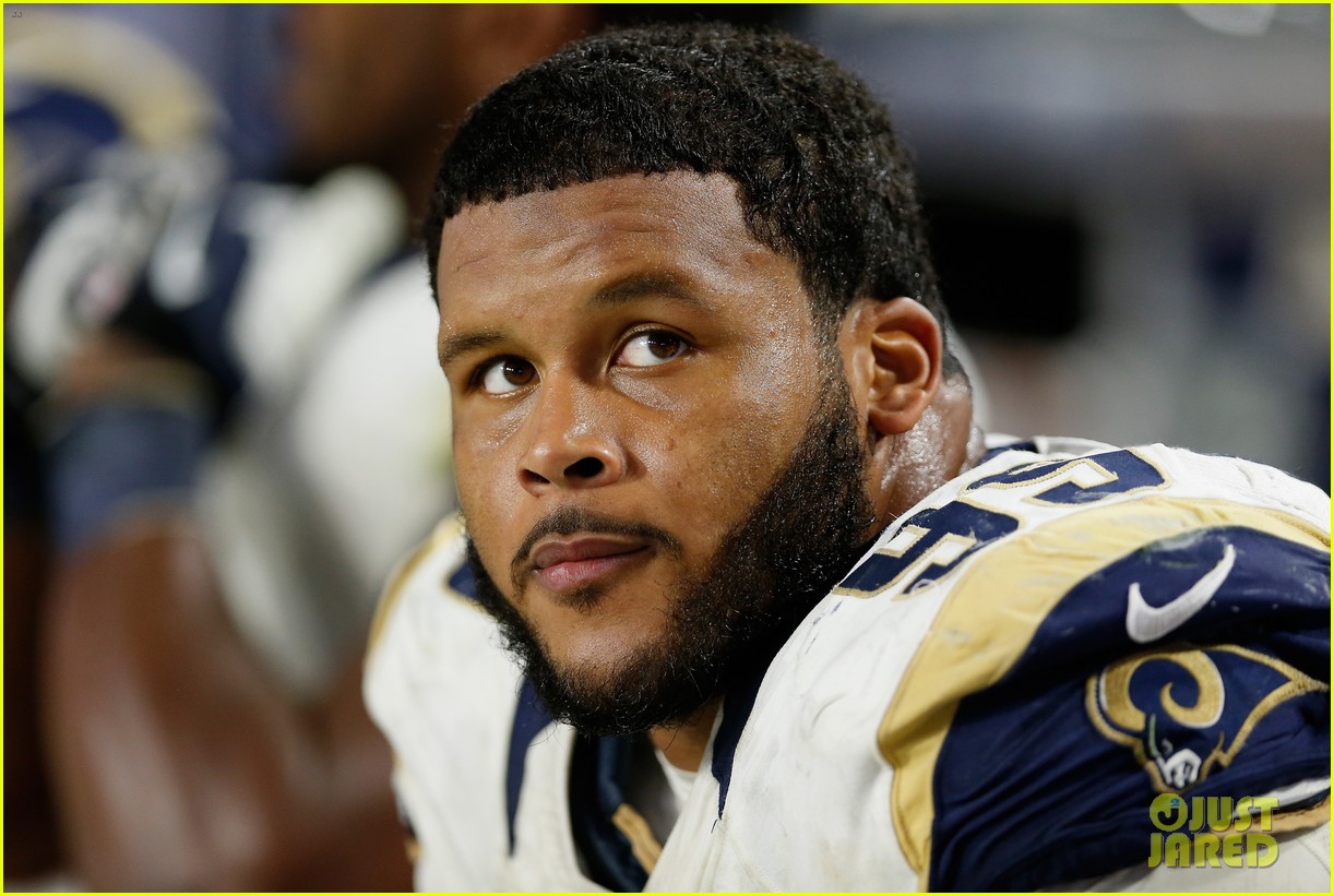 Who Is Aaron Donald's Girlfriend? Meet Jaelynn Blakey & Their Kids ...