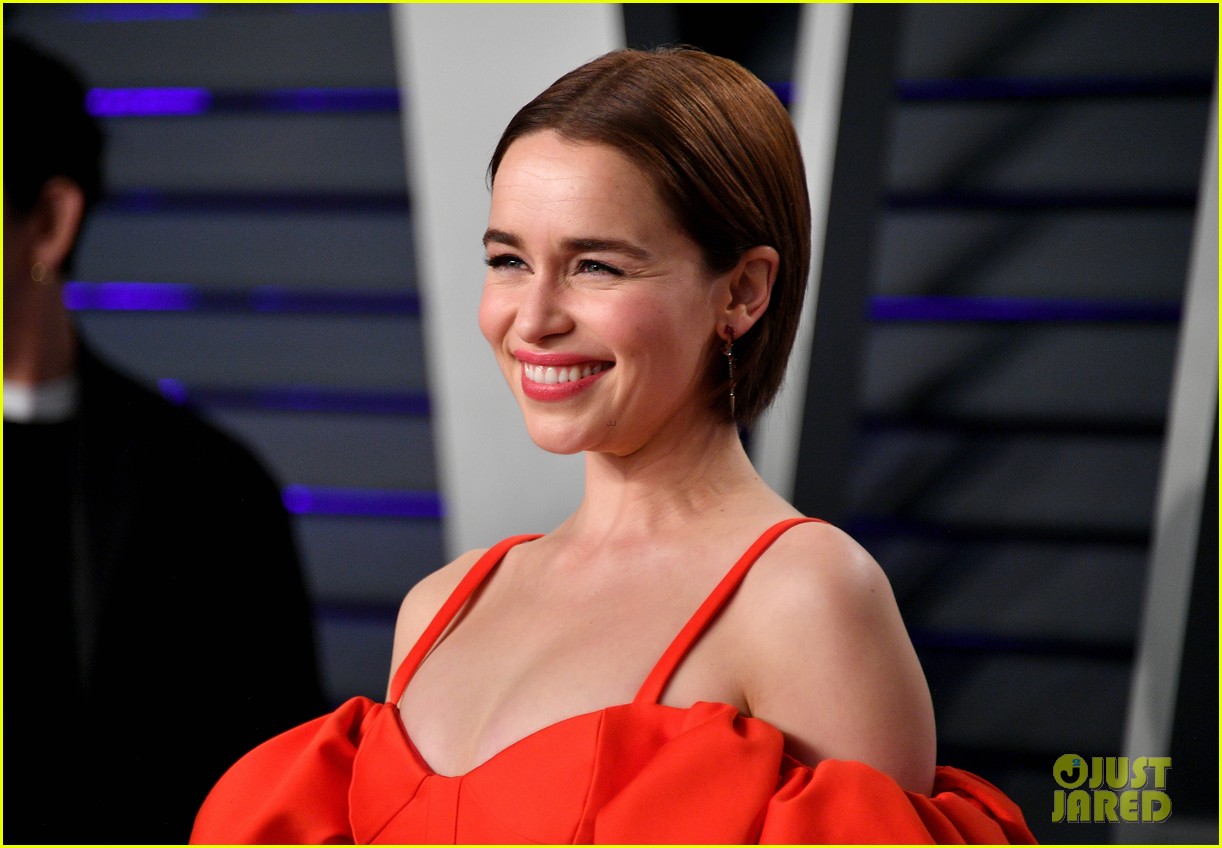 Brie Larson & Emilia Clarke Change Into Red for Vanity Fair Oscar Party ...