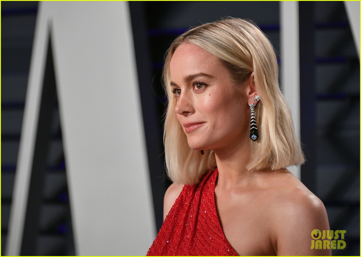 Brie Larson & Emilia Clarke Change Into Red for Vanity Fair Oscar Party ...