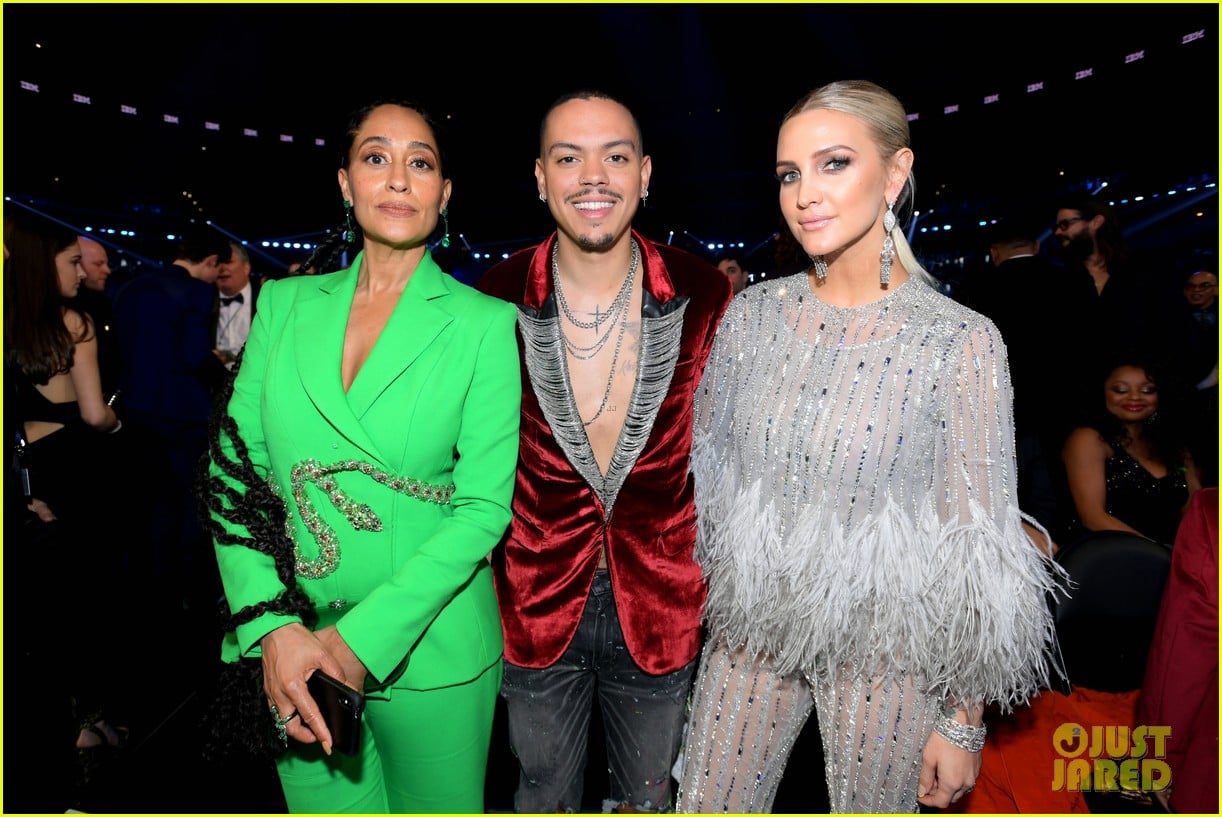 Tracee Ellis Ross Is Gorgeous in Green at Grammys 2019: Photo 4236423 ...