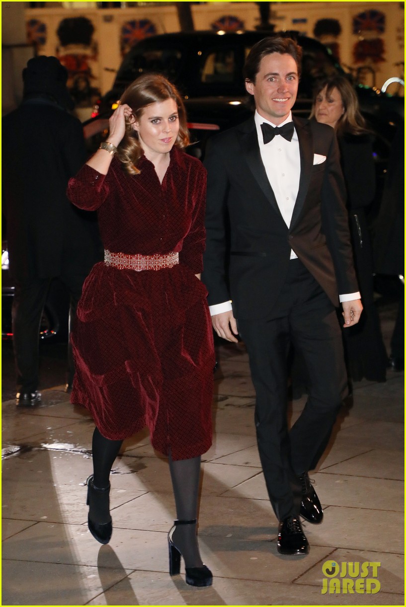 Princess Beatrice & New Boyfriend Make Their Public Debut!: Photo ...