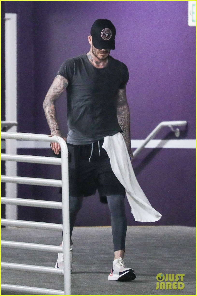 David Beckham Plays Soccer With Kids & Works Out With Jay-Z: Photo ...
