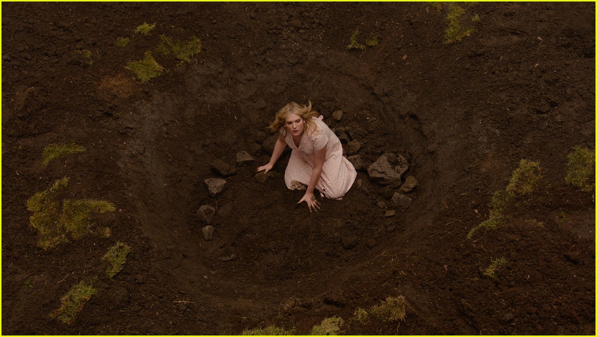 Awkwafina, Halsey & More Stars Take Part in ModCloth's New Campaign ...