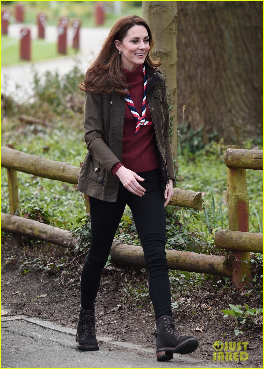 Kate Middleton Visits the Scouts' Headquarters Outside of London ...