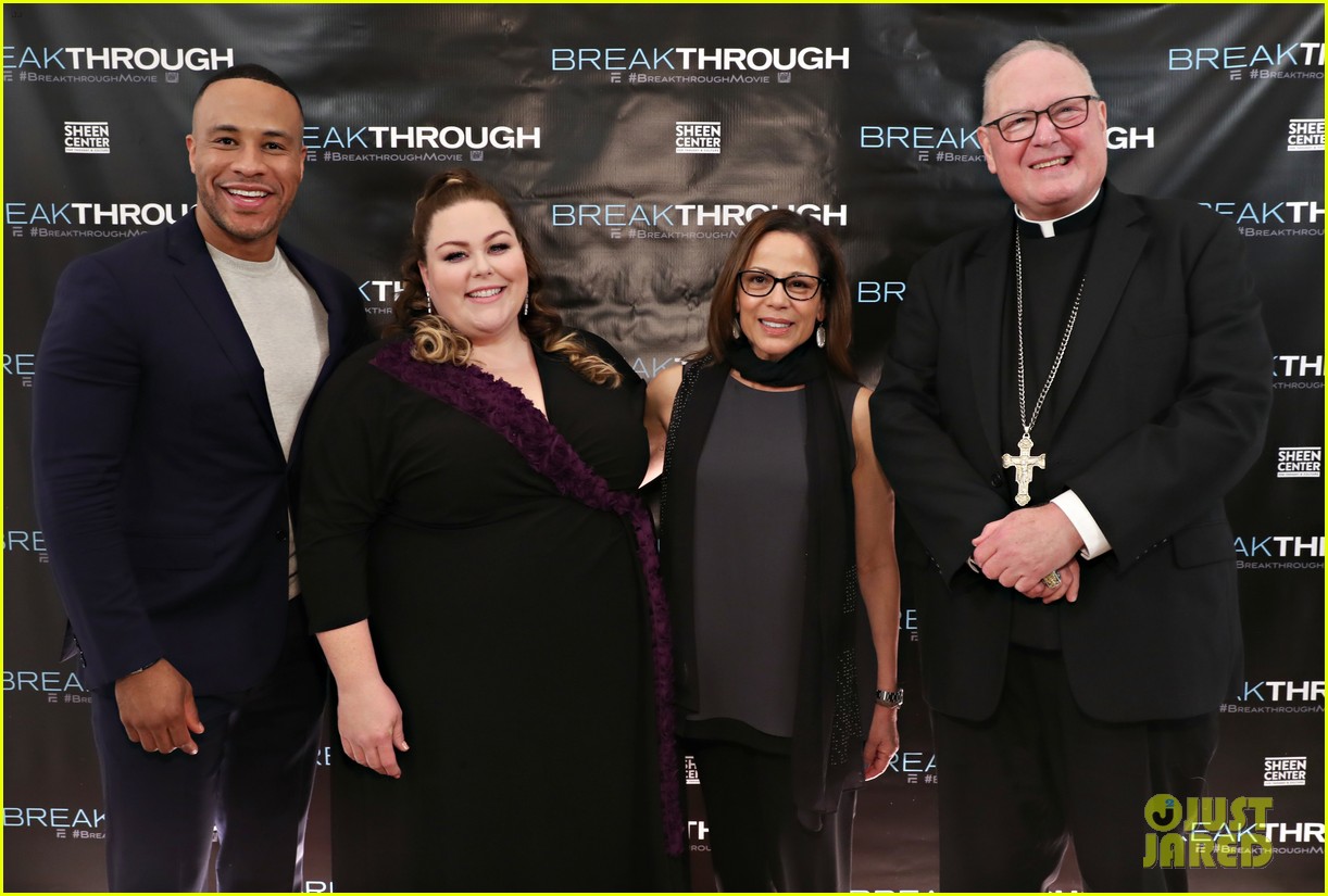Chrissy Metz Steps Out For 'Breakthrough' NYC Screening - Watch Trailer ...