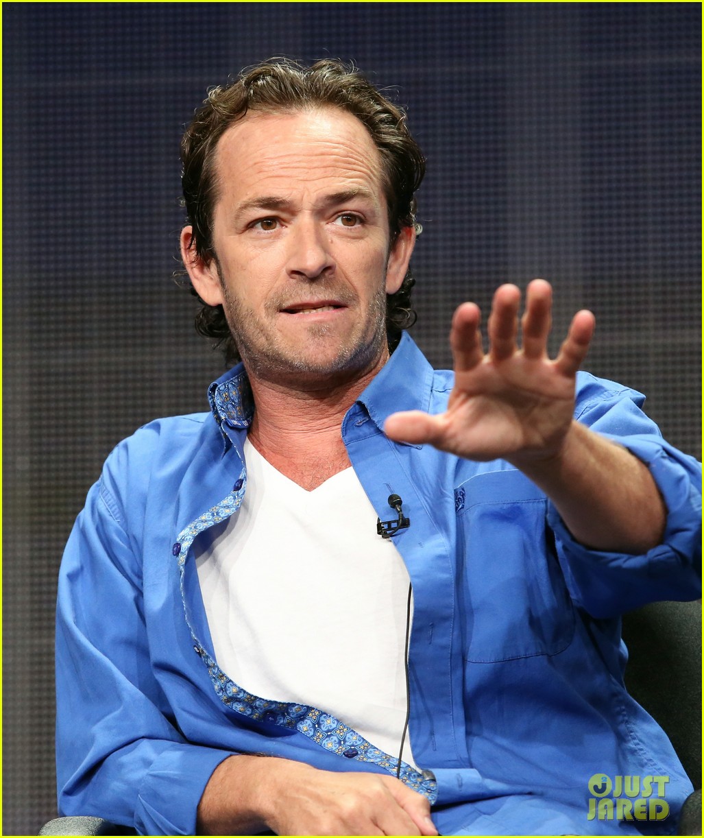 Luke Perry's Rep Confirms Tragic Death with Statement: 'The Family ...