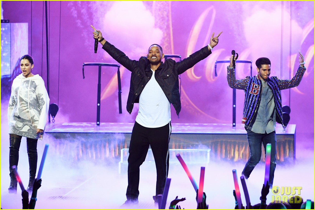 Will Smith Gets Slimed, Grants Wishes with 'Aladdin' Stars at KCAs 2019 ...