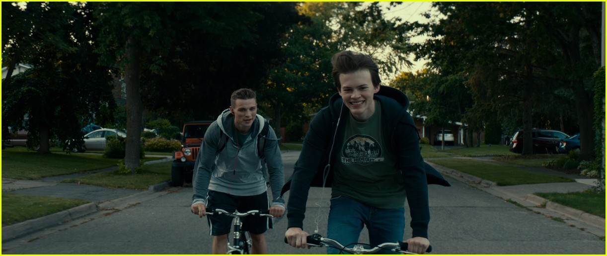 Meet 'Giant Little Ones' Star Josh Wiggins with These 10 Fun Facts ...