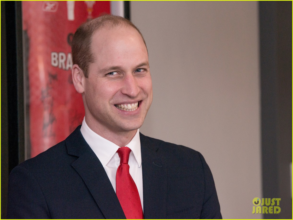 Prince William Takes Tour of New Brains Dragon Brewery in Wales: Photo ...