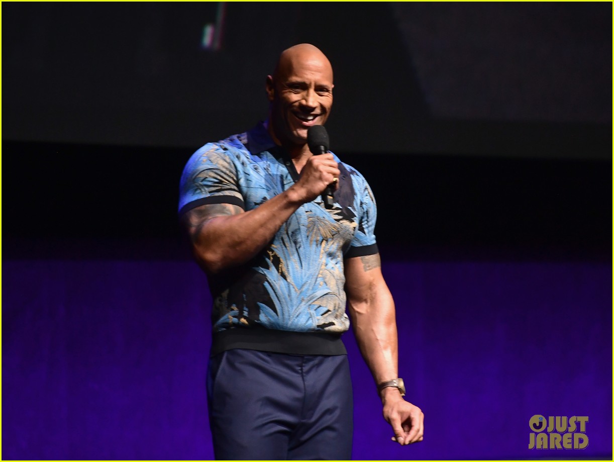 Dwayne Johnson & Jason Statham Bring 'Hobbs & Shaw' to CinemaCon 2019!: Photo 4266994 | Dennis ...