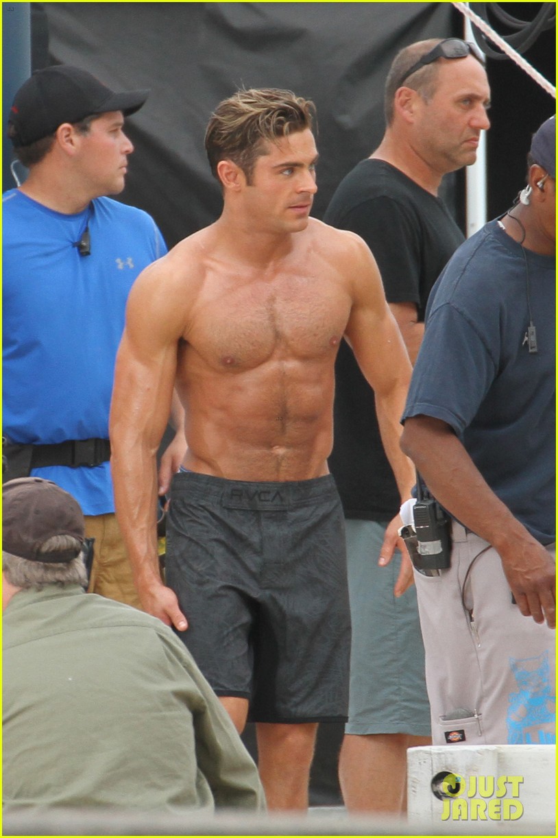 Zac Efron Says His 'Baywatch' Body Was Too Big & Unrealistic: Photo ...