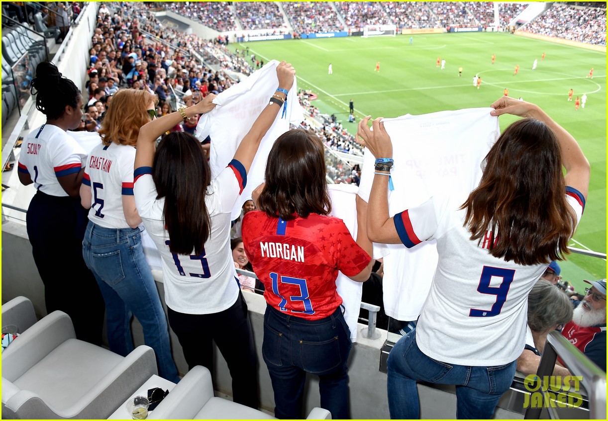 Jennifer Garner, Natalie Portman & More Support Time's Up With US Women ...