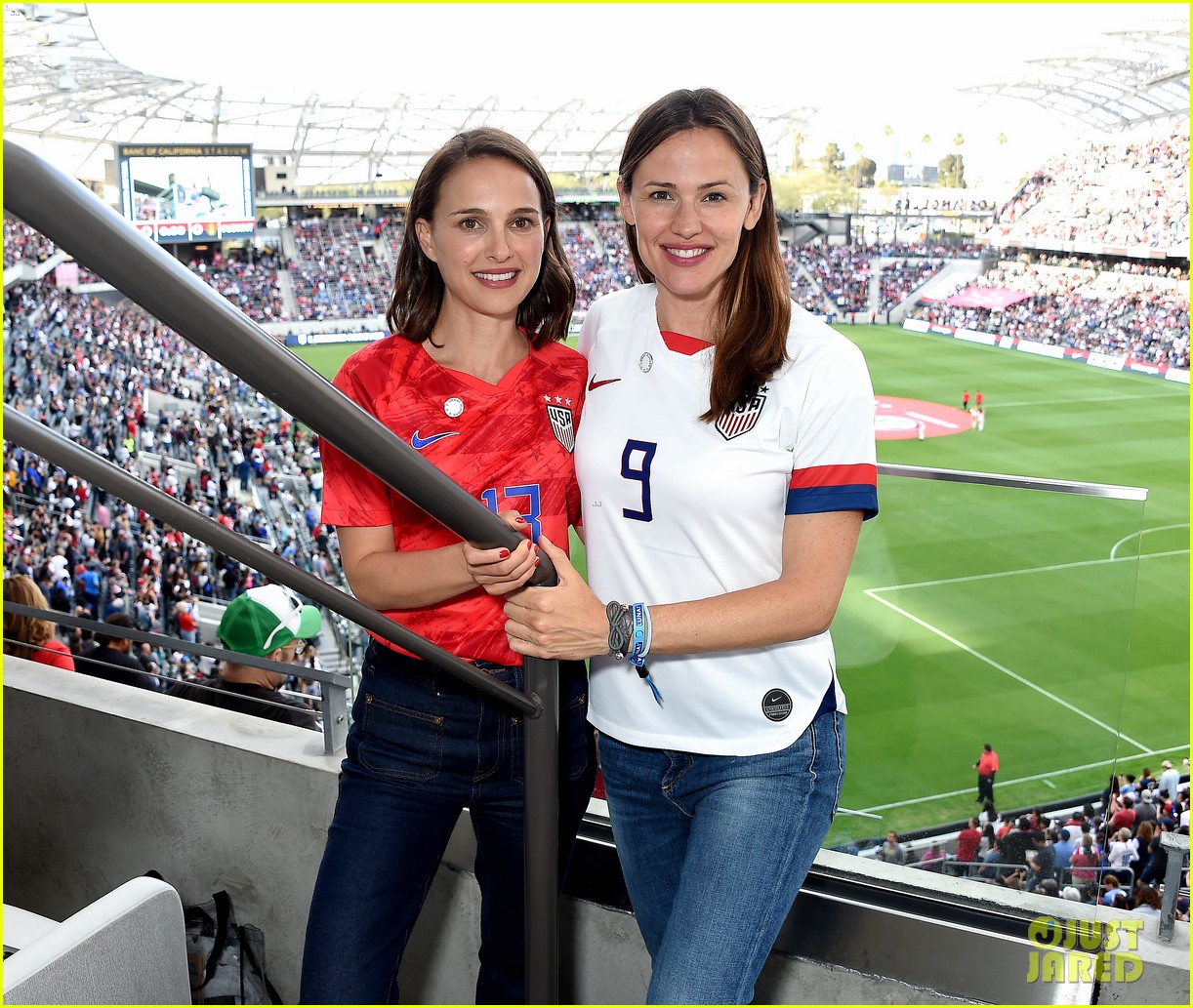 Jennifer Garner, Natalie Portman & More Support Time's Up With US Women ...