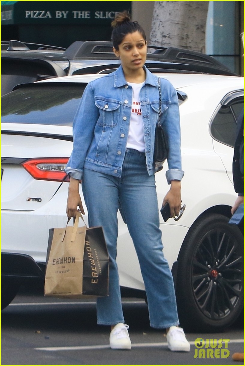 Freida Pinto Goes Fresh-Faced for Afternoon Outing: Photo 4274122 ...