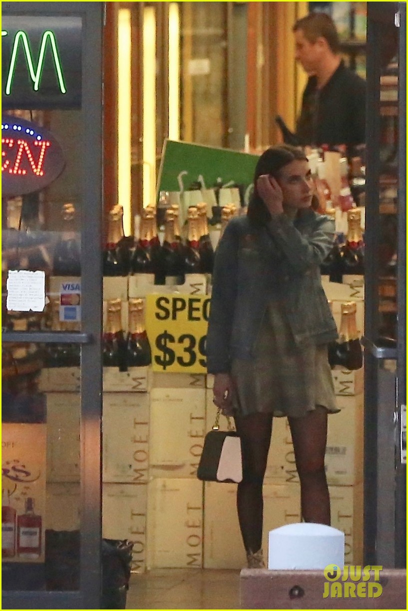 New Couple Emma Roberts & Garrett Hedlund Have a Night Out Together ...