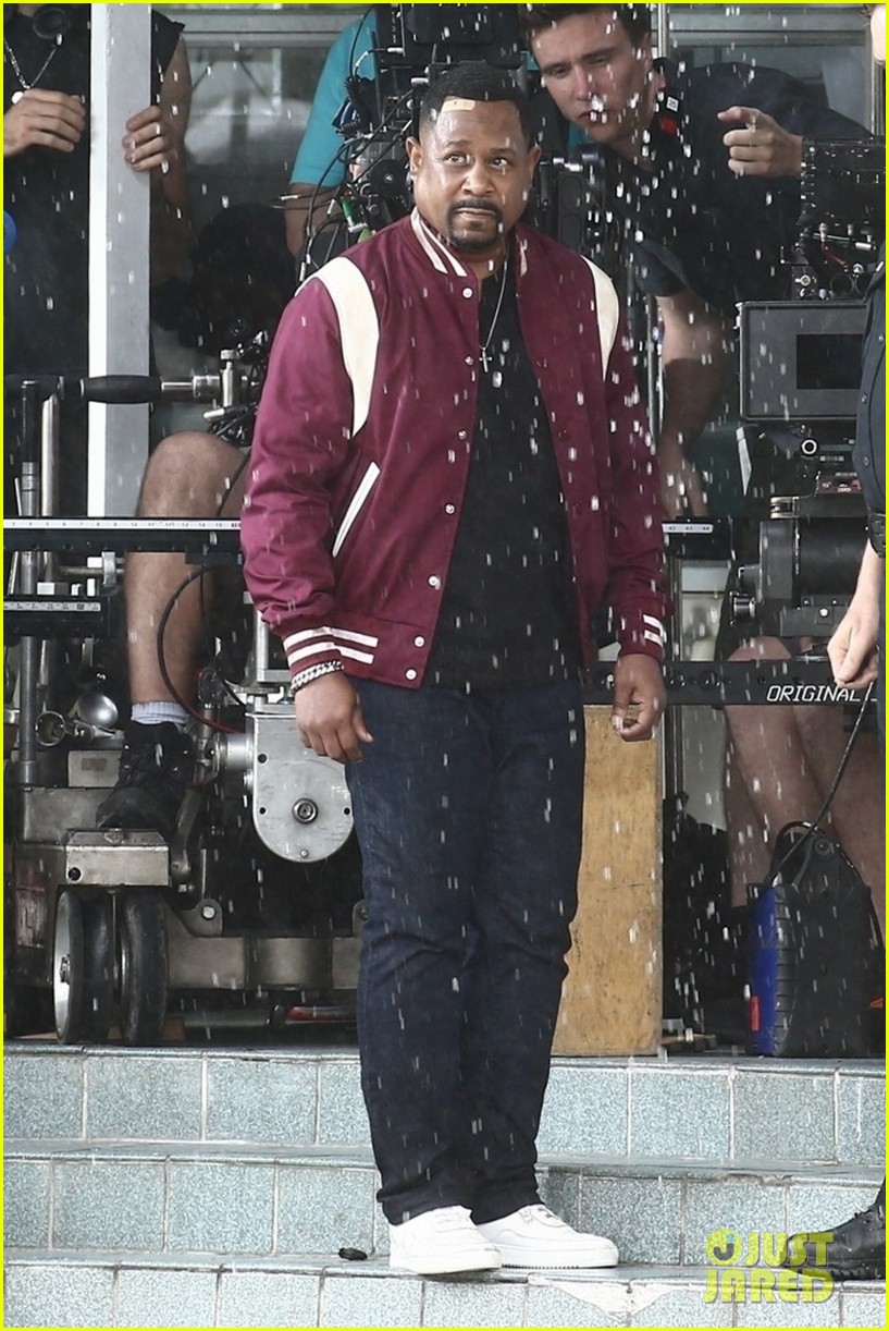 Will Smith Debuts New 'Aladdin' Toys!: Photo 4267704 | Will Smith ...