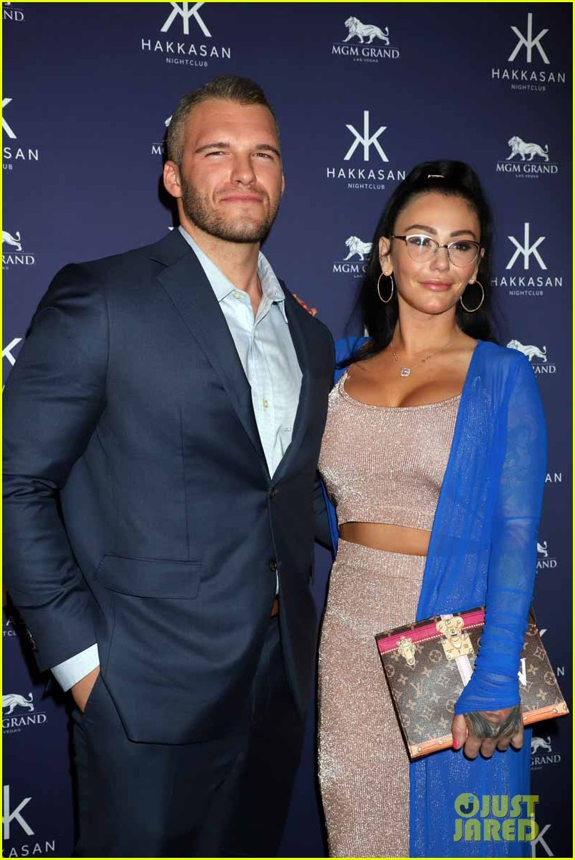 Jenni 'JWoww' Farley & New Boyfriend Zack Carpinello Make First Public ...