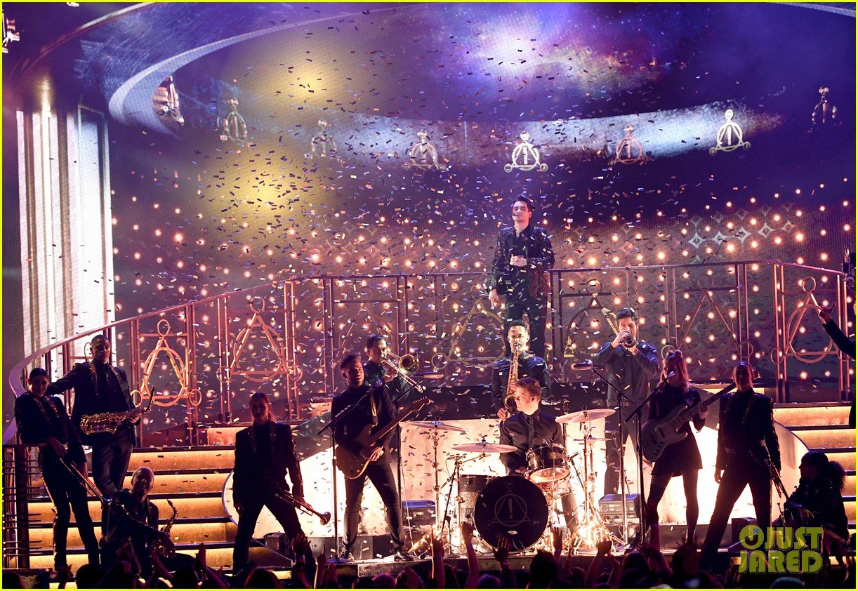 Panic! at the Disco Bring 'Hey Look Ma I Made It' to Billboard Music ...