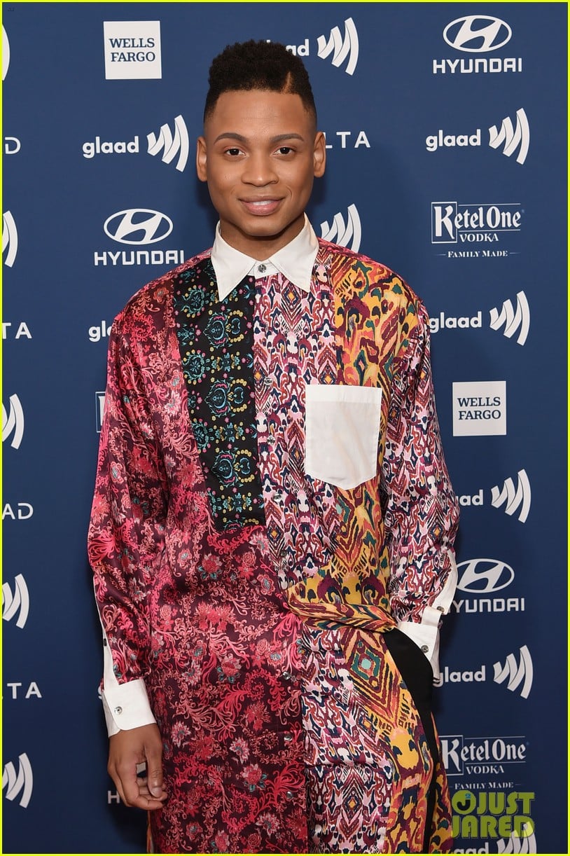 'Pose' Wins Outstanding Drama Series at GLAAD Awards!: Photo 4283252 ...