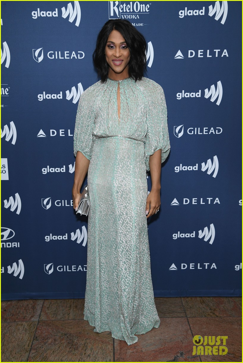 'Pose' Wins Outstanding Drama Series at GLAAD Awards!: Photo 4283270 ...