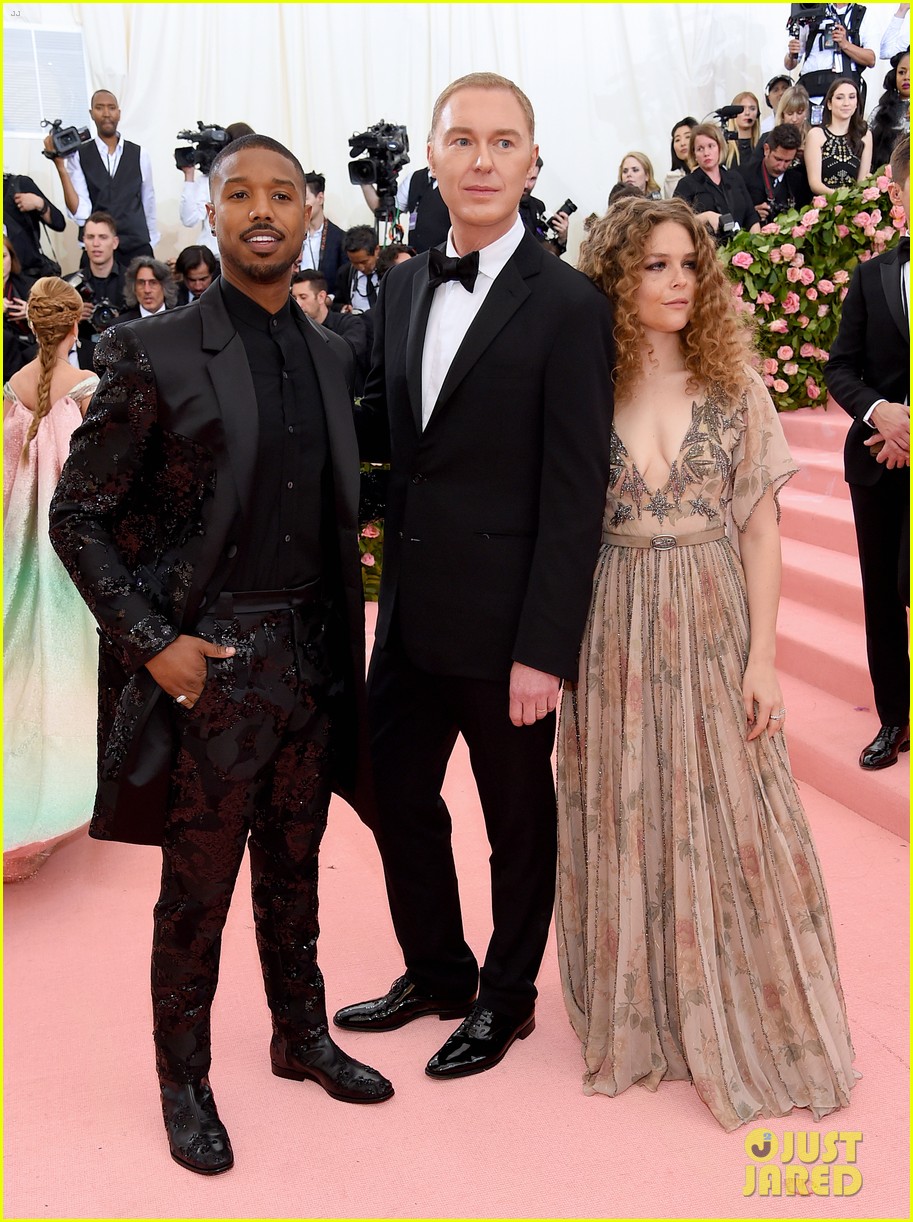 Maggie Rogers Slays the Pink Carpet at Met Gala 2019: Photo 4286155 ...