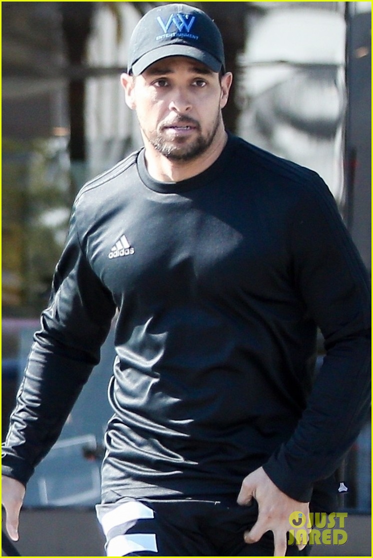 Wilmer Valderrama Is Spending More Time with Model Amanda Pacheco ...