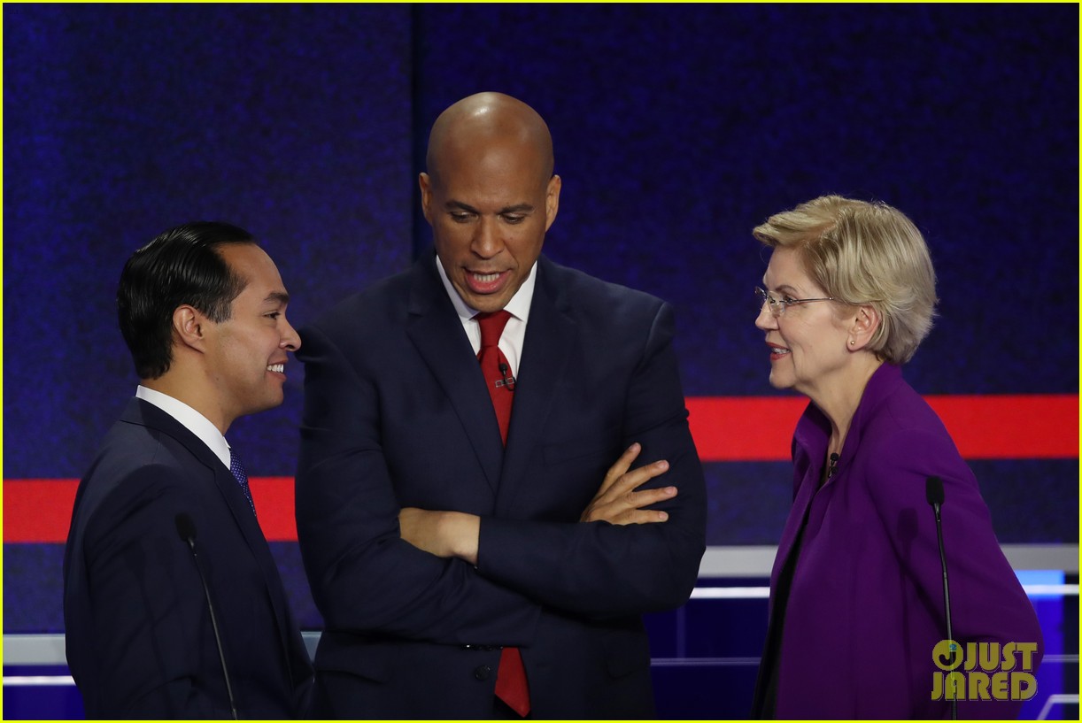 Cory Booker Shares His Viral Photo Meme From Last Night's Debate in ...