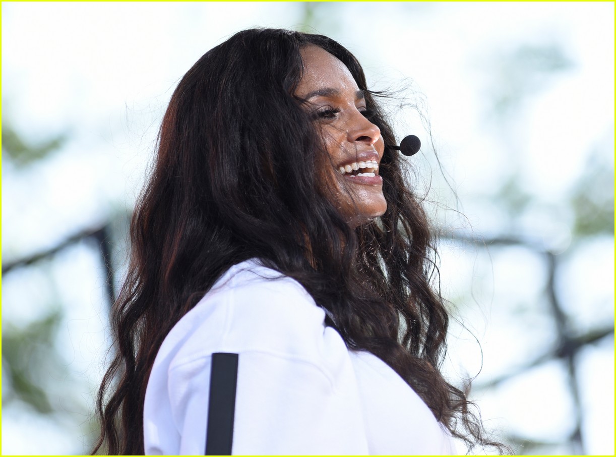 Ciara Performs 'Thinkin' Bout You' for 'GMA' Concert Series!: Photo ...
