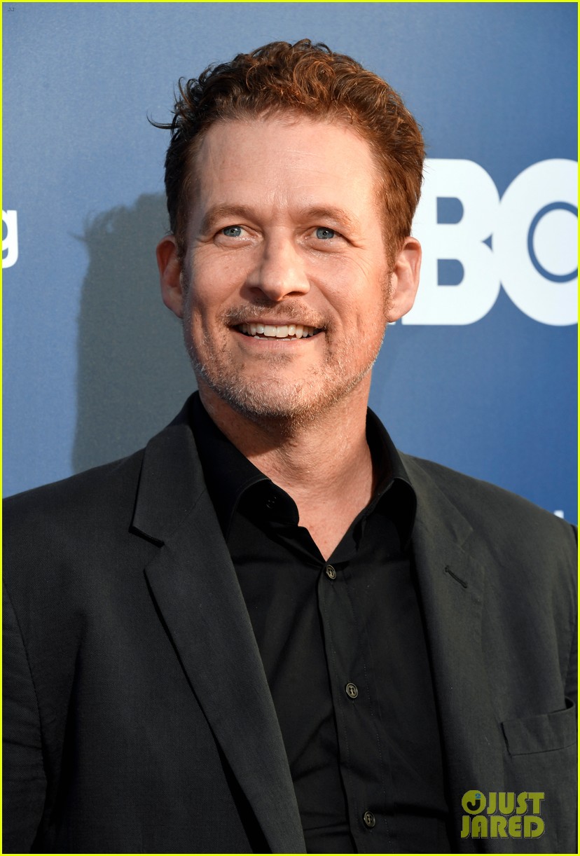 Eric Dane & Nika King Attend 'Euphoria' Premiere in Hollywood: Photo ...