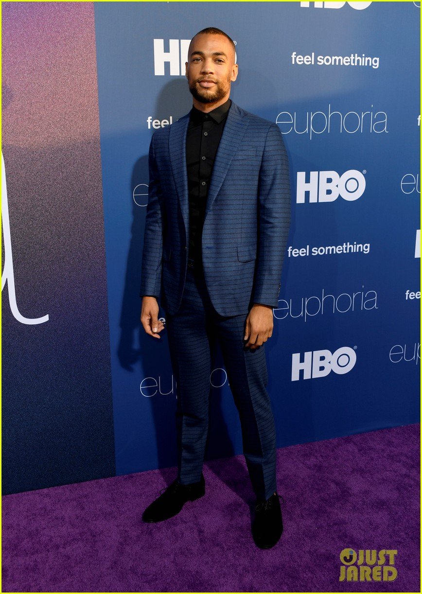 Eric Dane & Nika King Attend 'Euphoria' Premiere in Hollywood: Photo ...