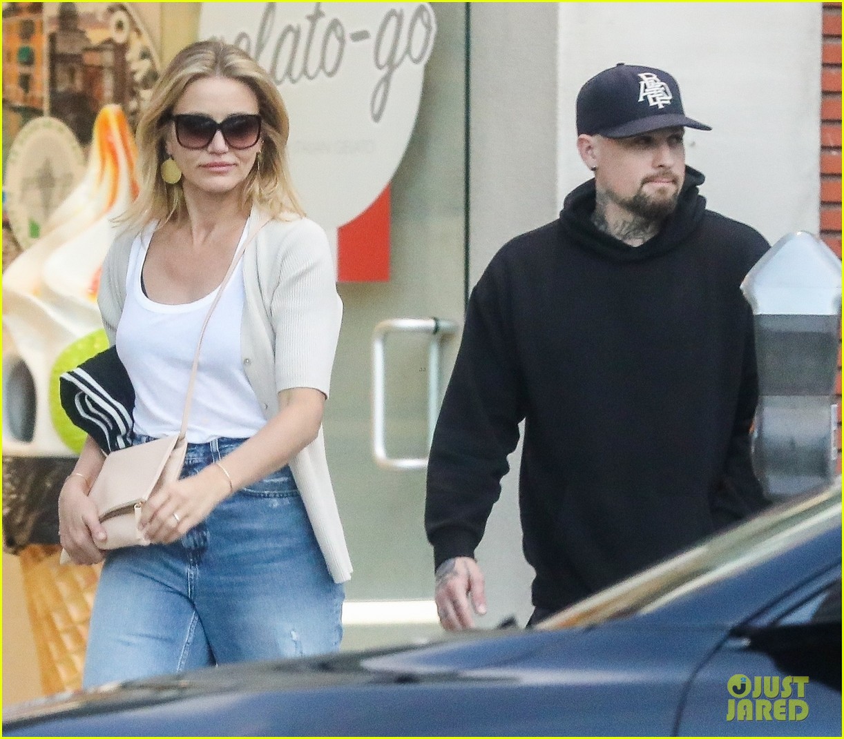Cameron Diaz & Benji Madden Step Out for Date Night in Beverly Hills ...