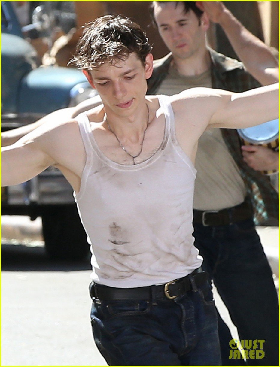 Mike Faist & The Jets Film a 'West Side Story' Dance Scene!: Photo ...