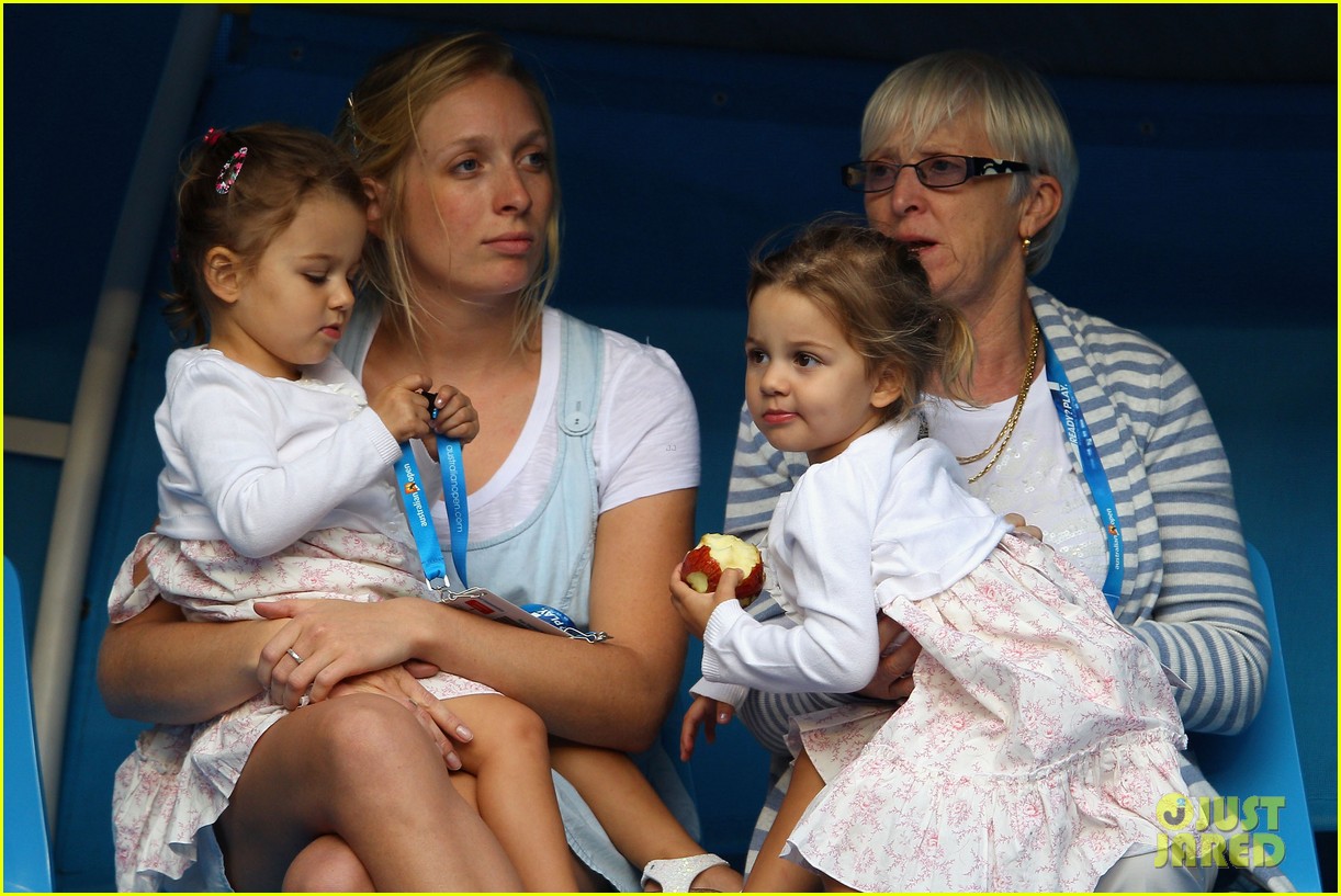 Roger Federer's Kids Are So Cute - See Family Photos!: Photo 4321141 ...