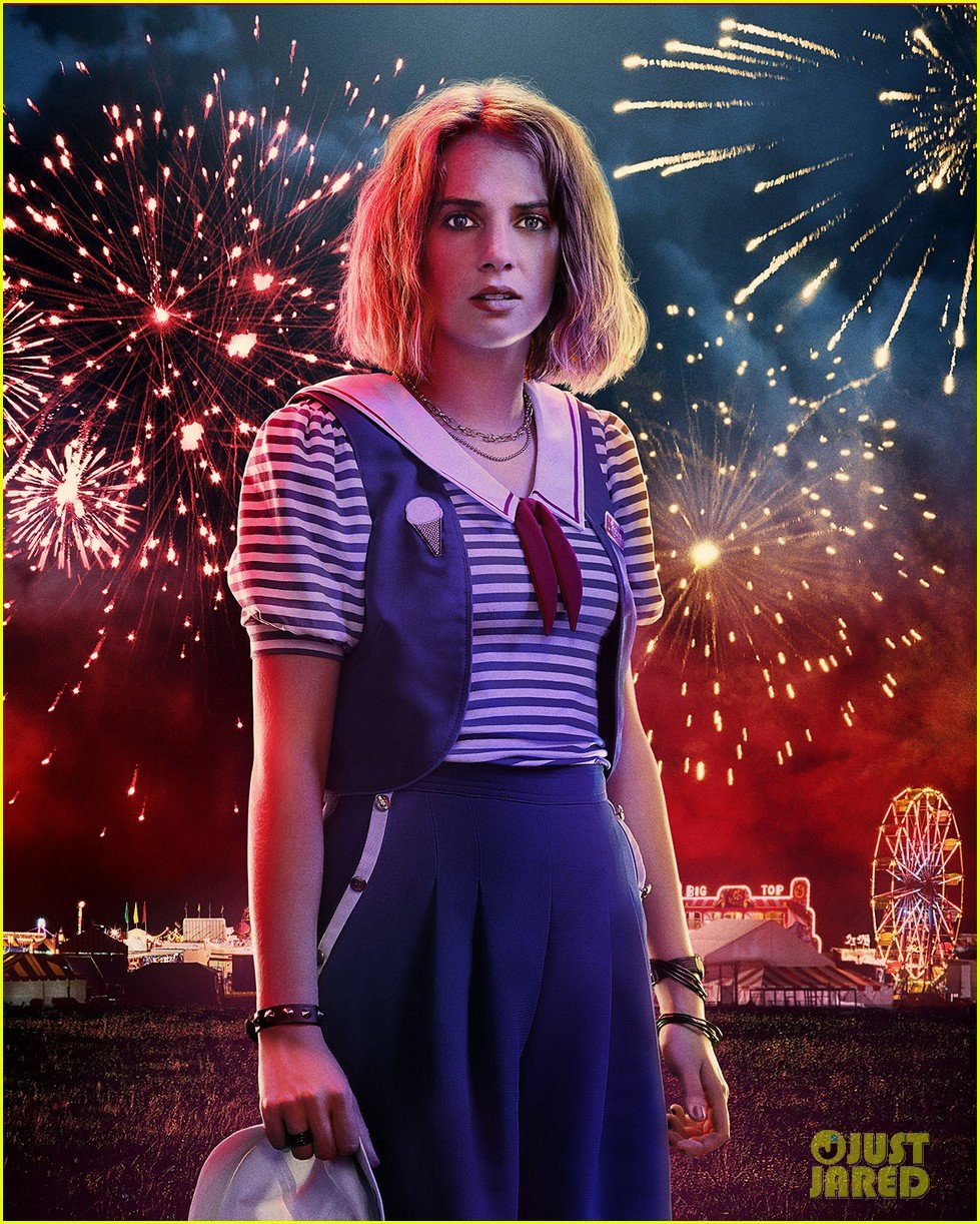 Stranger Things' Maya Hawke Has Two Very Famous Parents!: Photo 4318301 ...