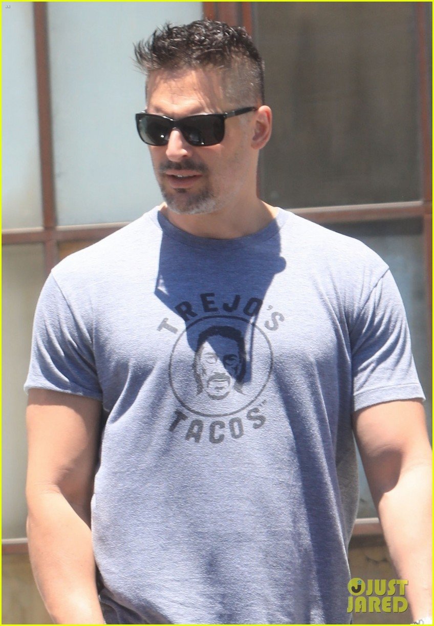 Joe Manganiello Shows Off His Buff Biceps While Out in WeHo!: Photo ...
