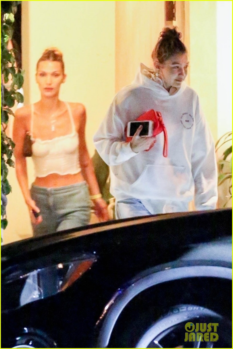Gigi & Bella Hadid Celebrate The Fourth With Shawn Mendes in LA: Photo ...